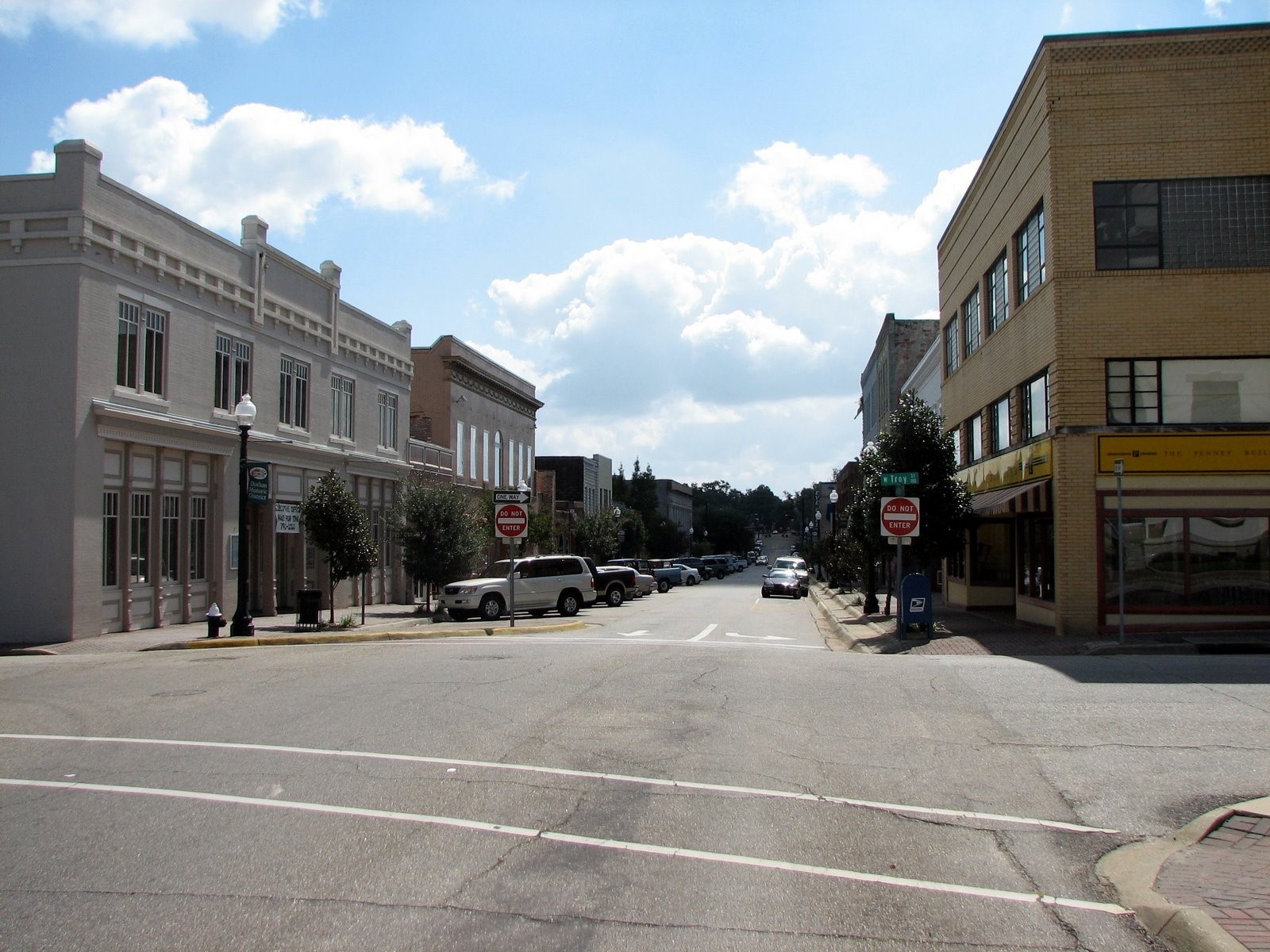 Locations Hub - Dothan Downtown