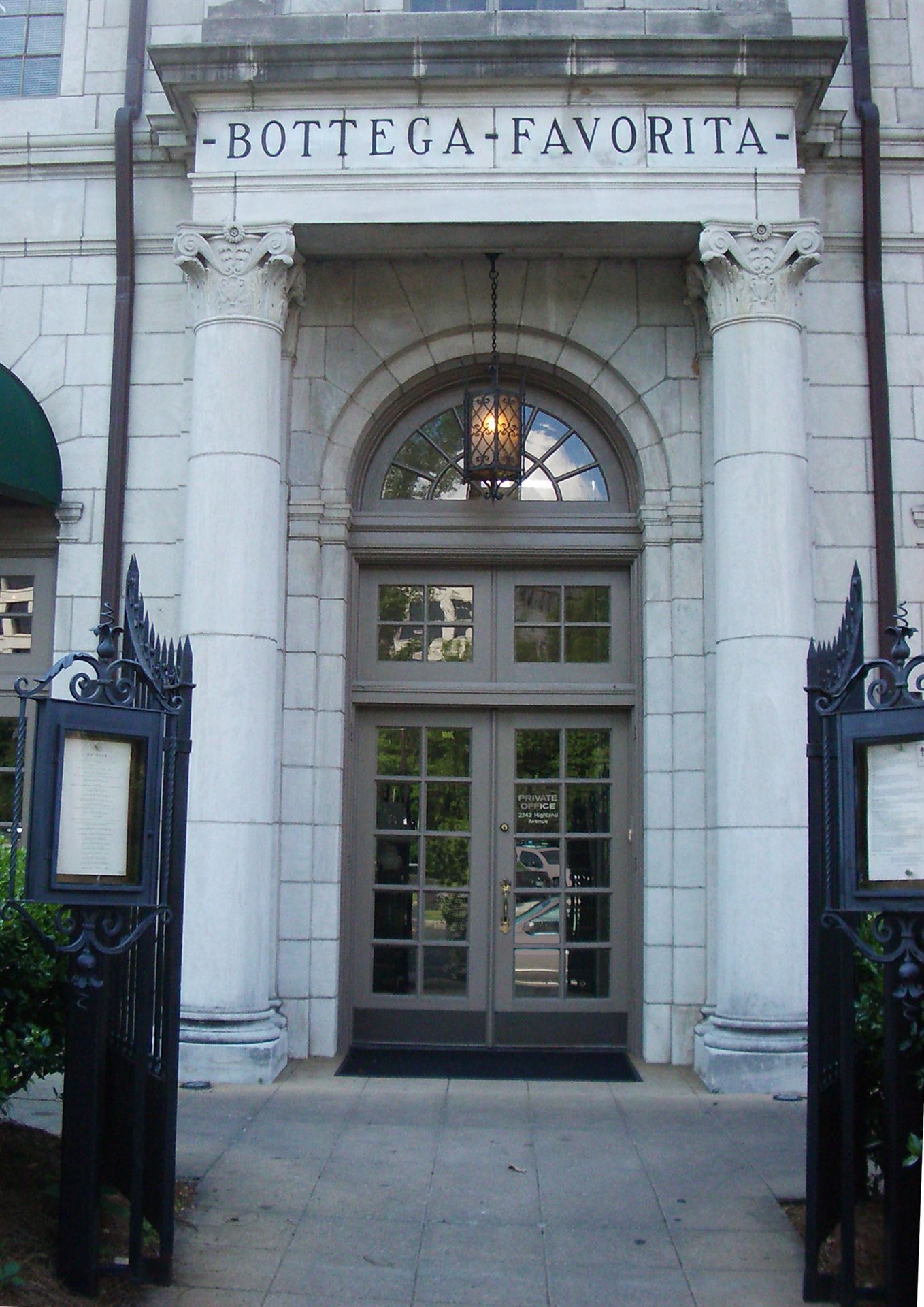 Locations Hub - Bottega Italian Restaurant